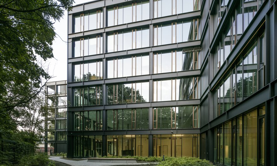 High-Quality IGP Powder Coating Systems | Durable Solutions